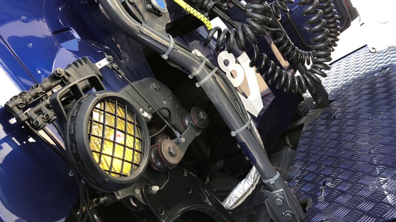 Scania R560 16 Liter V8 Motor Sound Scania 560 PS/hp Truck (HGV) engine ...