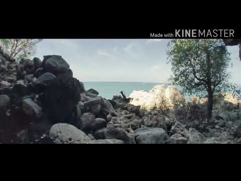 Glimps of Sea Glass Beach Gtmo, Cuba - YouTube