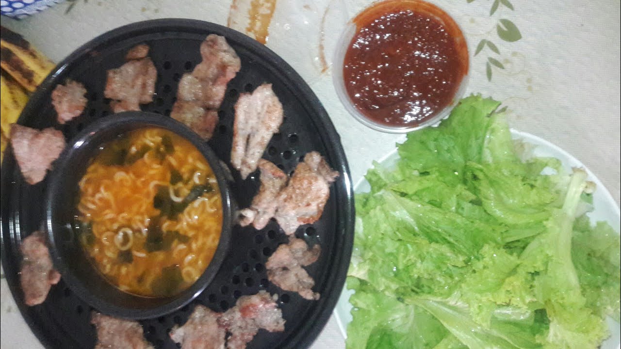 how to cook Ramen and samgy meat.. kain po tayo 😀 / MUKBANG - YouTube