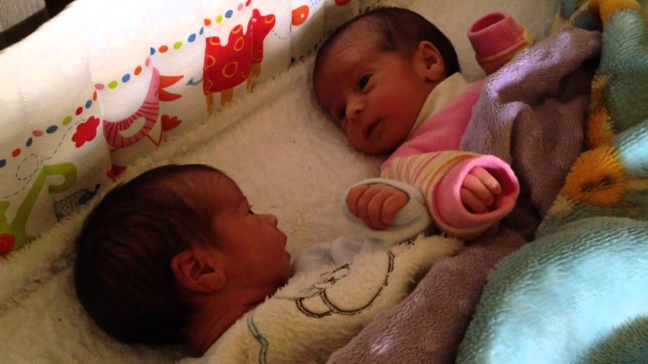 Synchronized hiccup baby twins - YouTube