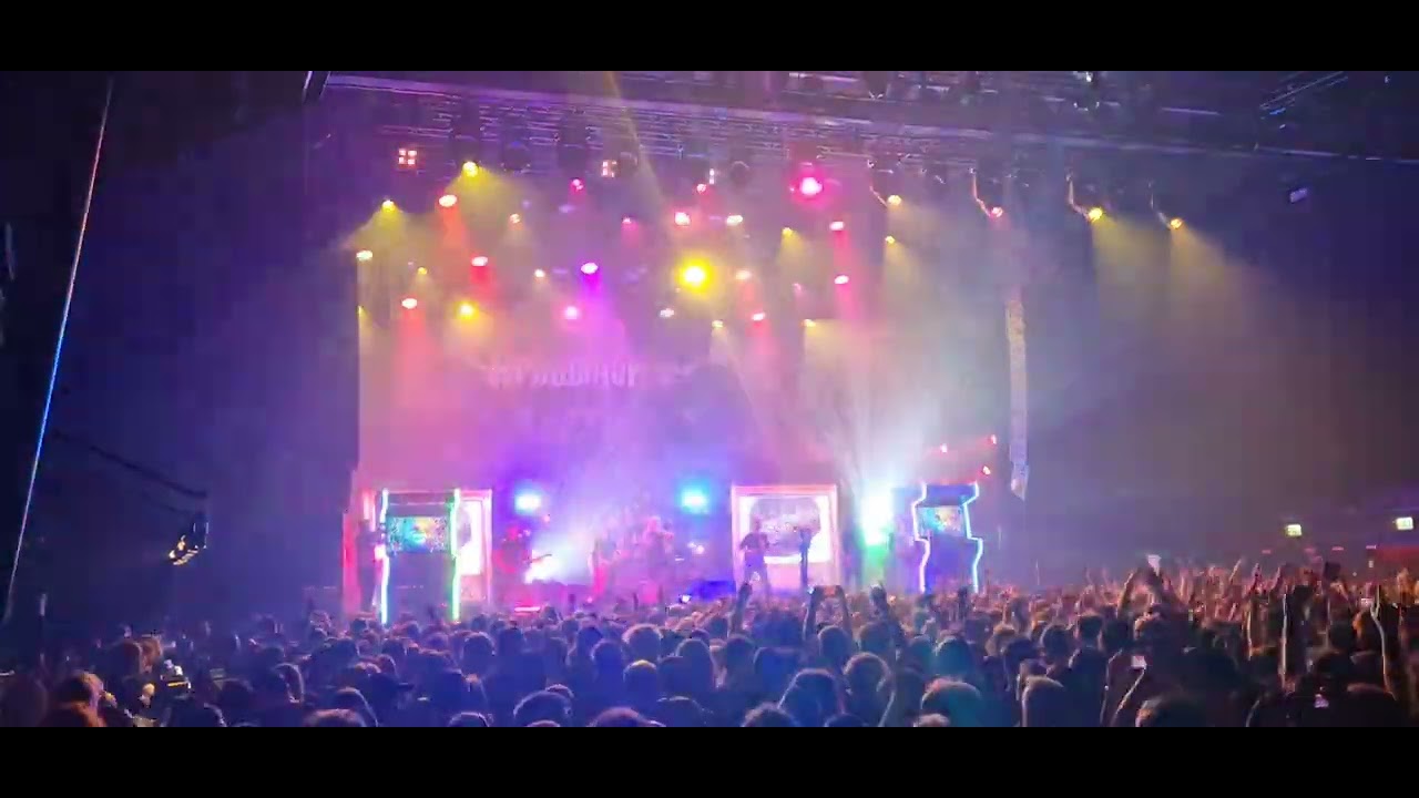 dragonforce - doomsday party @013 25-02-2024 - YouTube