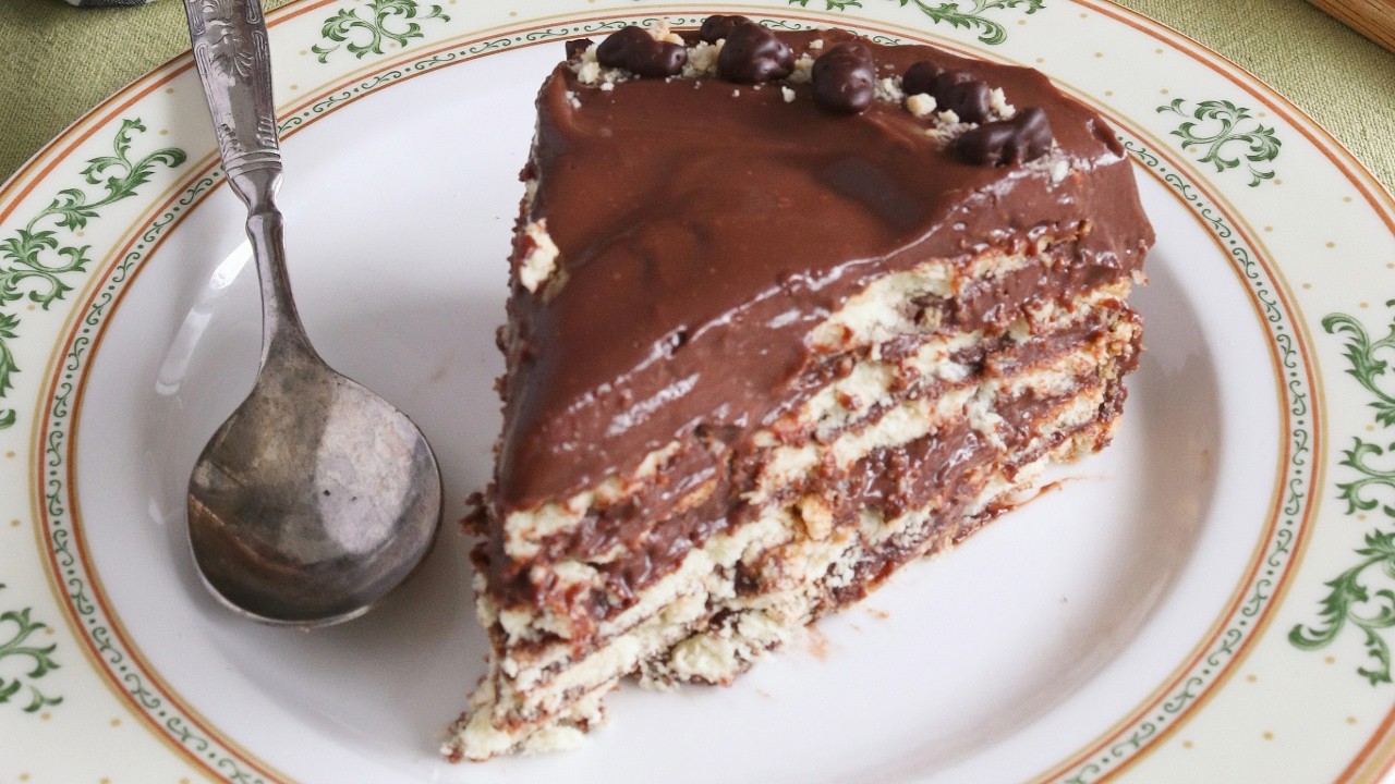 Marquesa de chocolate con galletas maría, postre cremoso e ideal para ...