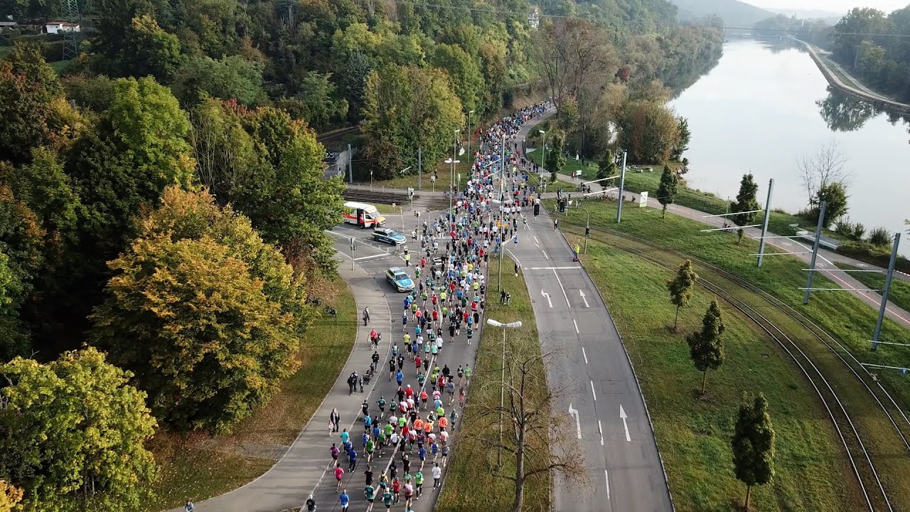 17. Einstein-Marathon Ulm 03. Oktober 2021 - Kurzversion - YouTube