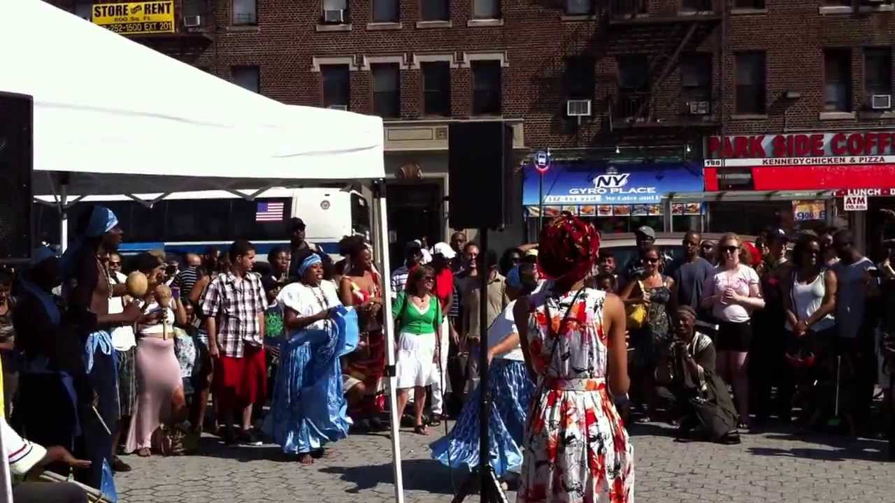 Chief Joseph Chatoyer's Garifuna Folkloric Ballet - YouTube