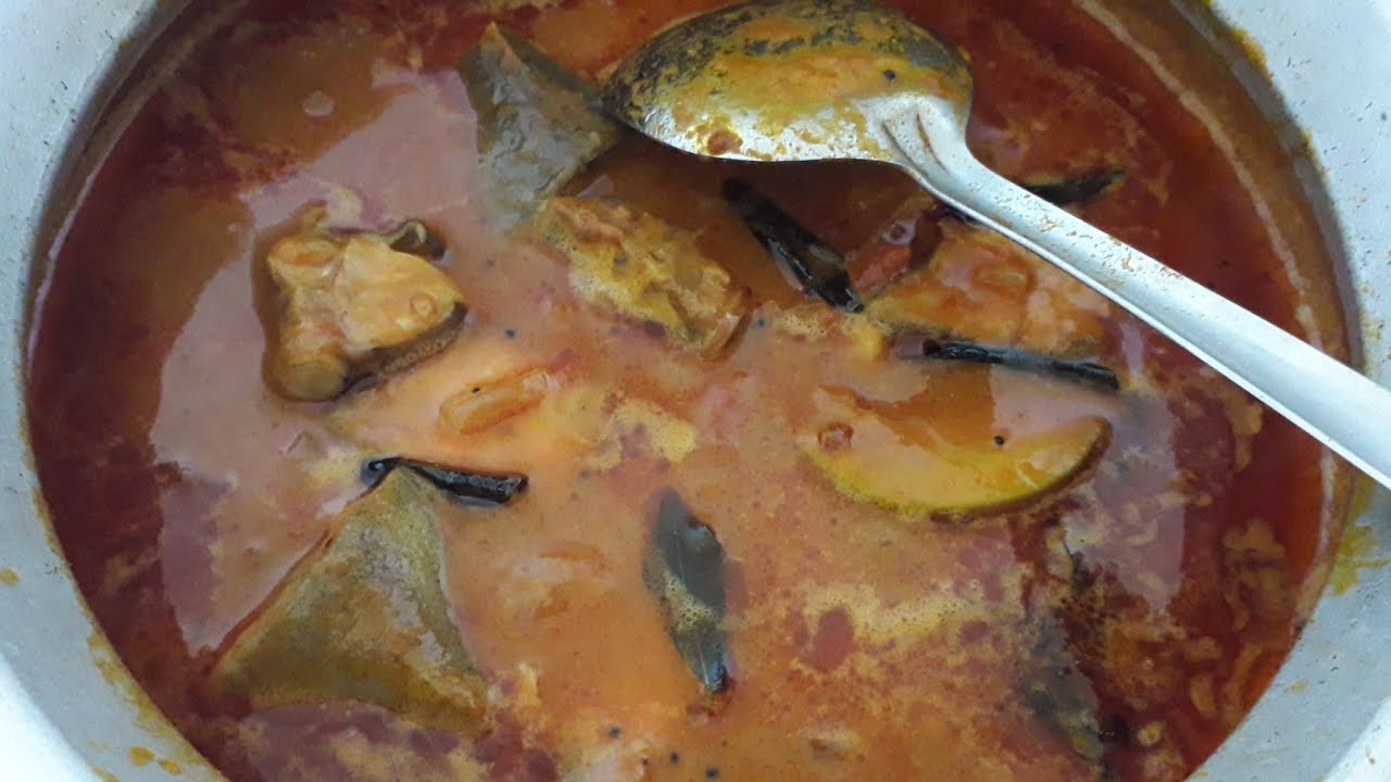 Vavval meen kulambu / pomfret fish gravy / vavval fish kulambu in tamil ...