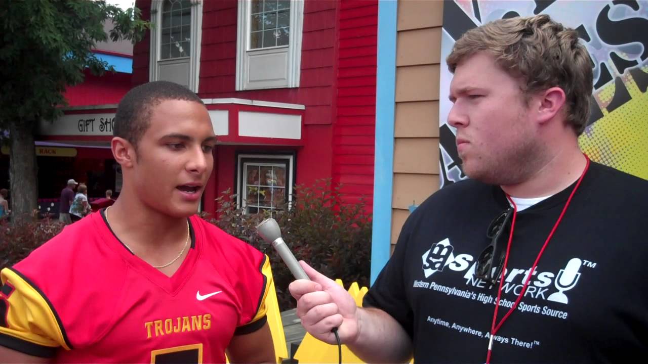 PJ Fulmore of North Catholic Football on MSA Sports Center Stage - YouTube