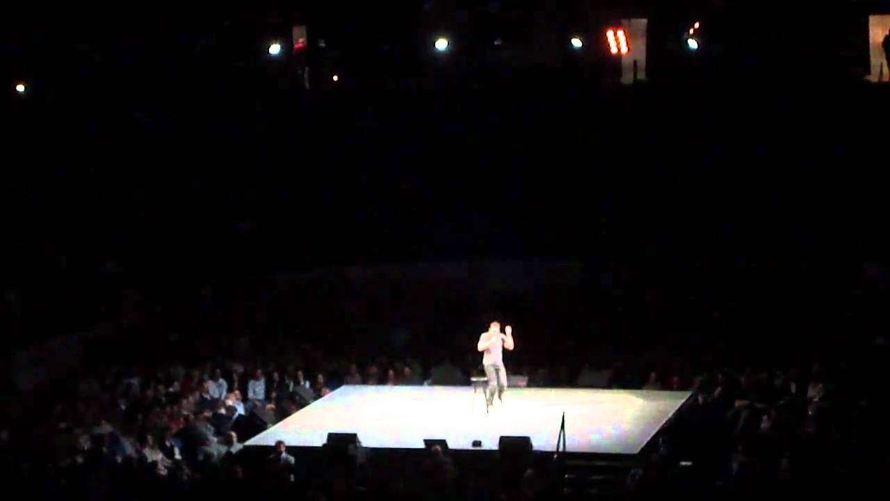 dane cook at hsbc 8 - YouTube
