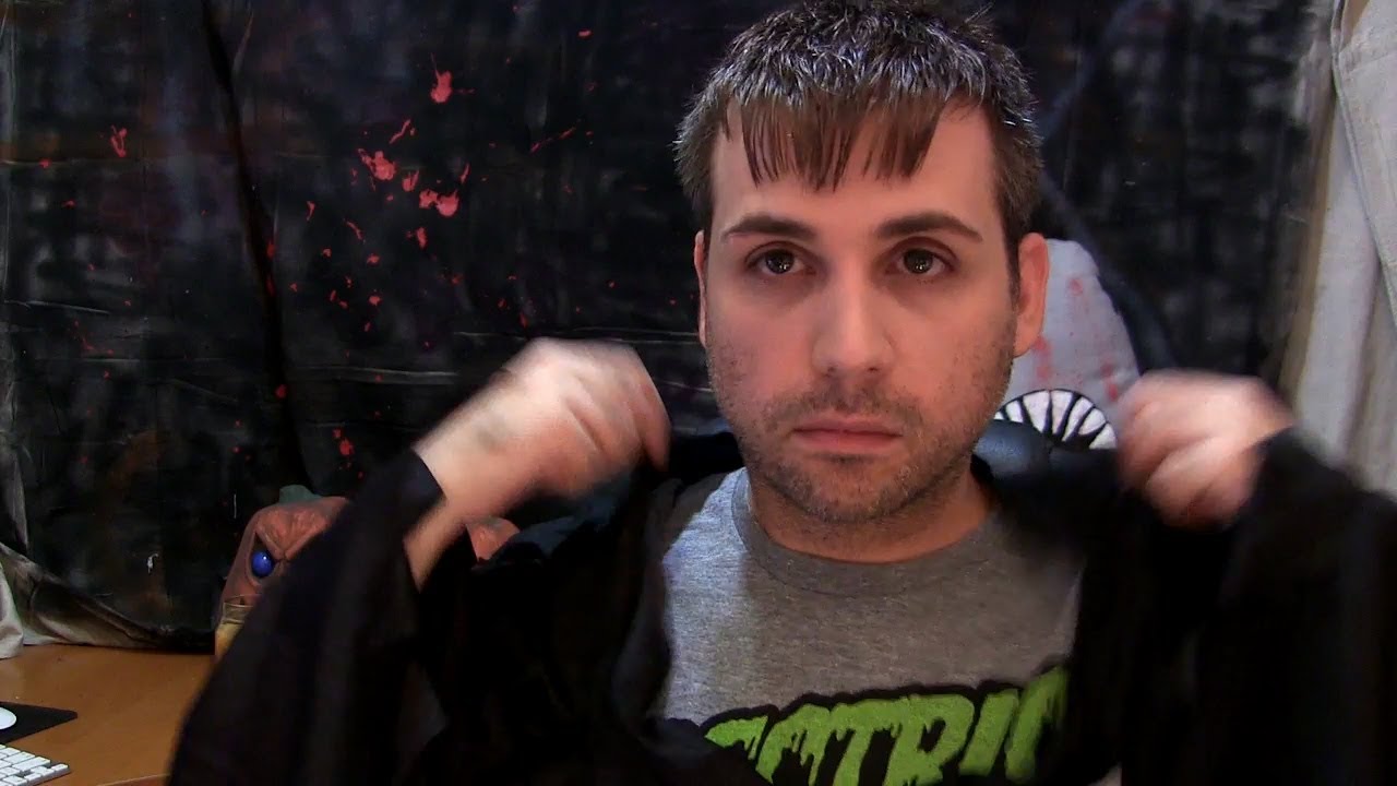 The UNKNOWN PHANTOM Halloween Costume! - YouTube