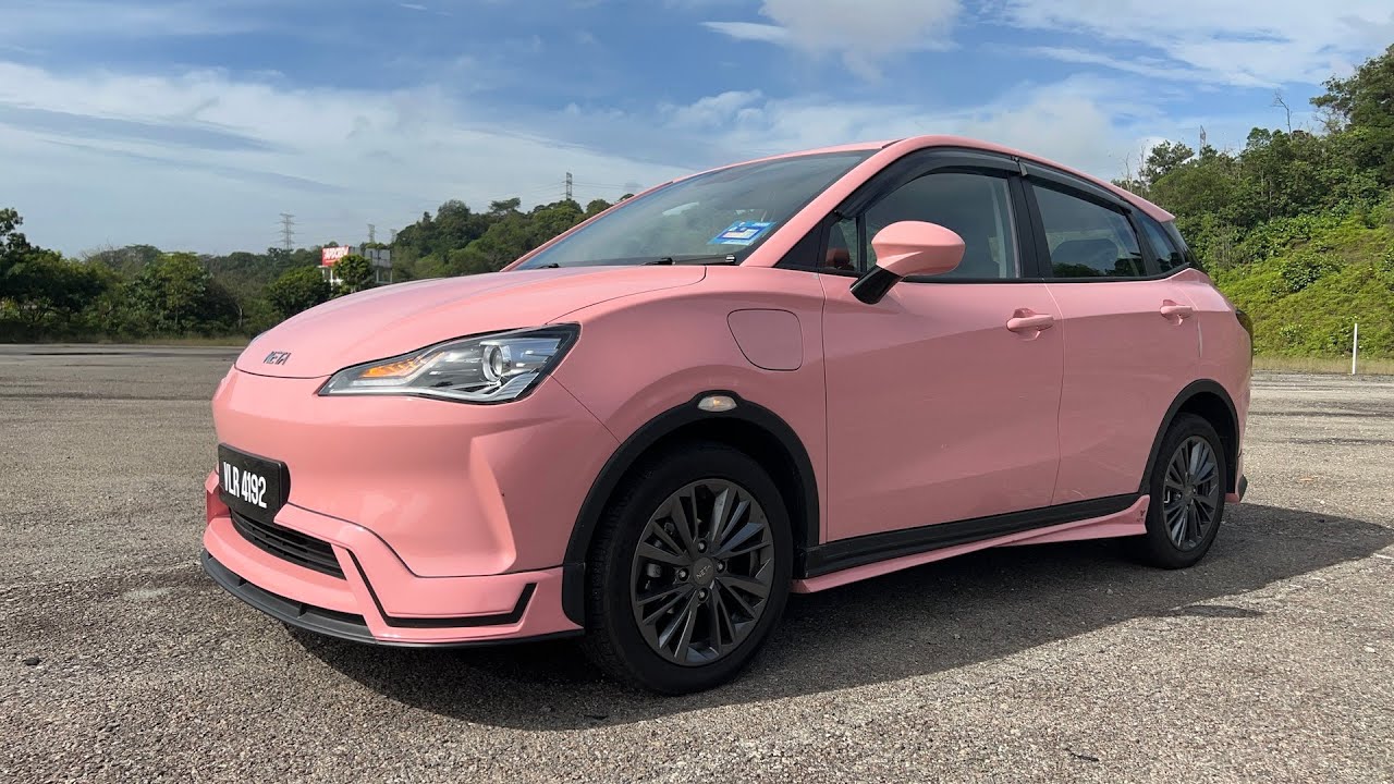 GoPro Drive 321 - 2023 Neta V - YouTube