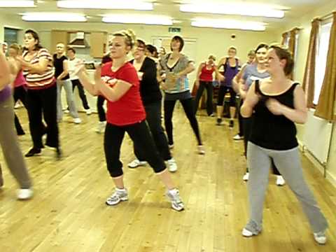 Salsa-Cise Dance Exercise Class - YouTube