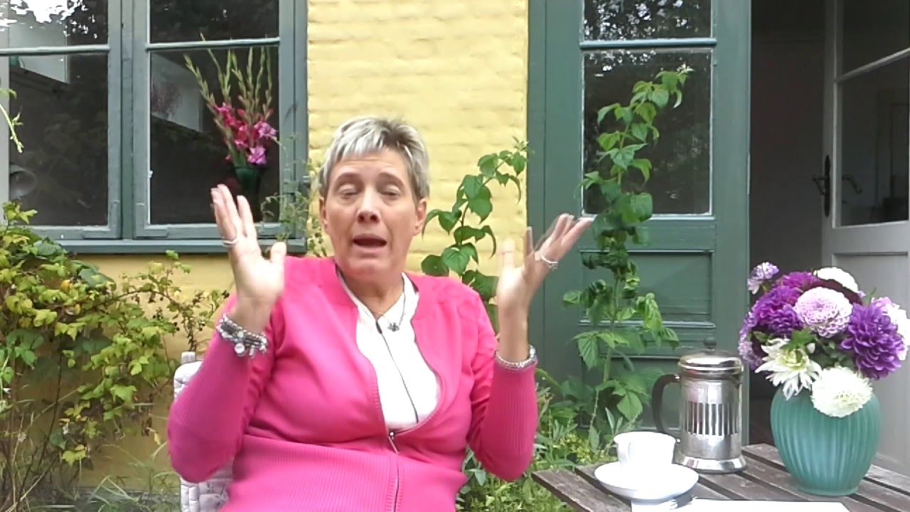 Interview with author and writer of One woman and three men by Pouline ...