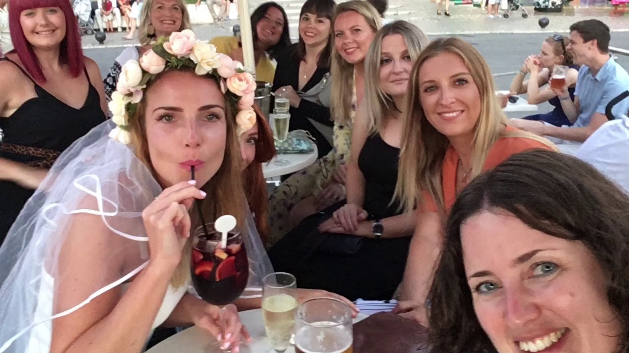 Alice’s Hen - YouTube