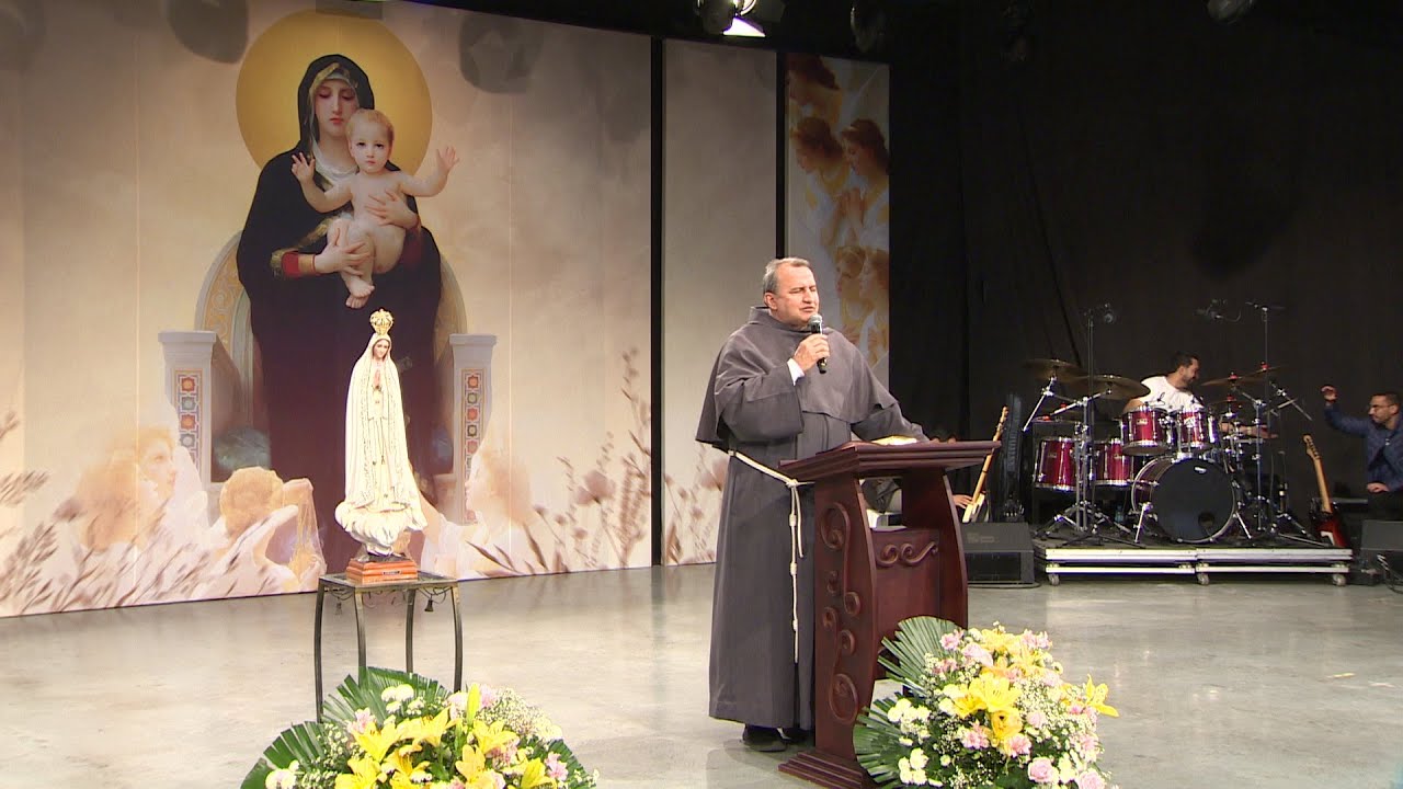 Veja como foi o Acampamento da Comunidade Obra de Maria - YouTube