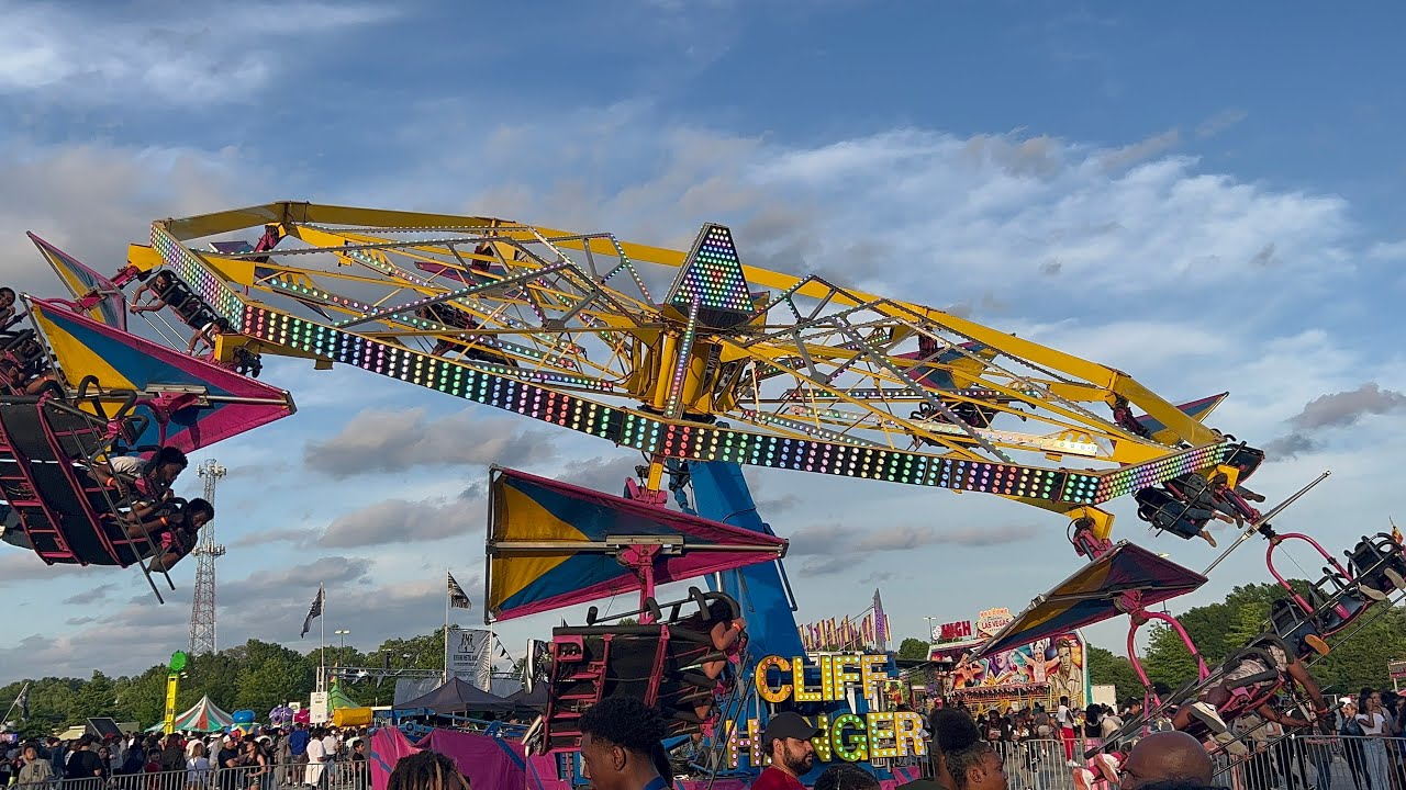 Cliffhanger • Off-ride • D&J Amusements - YouTube