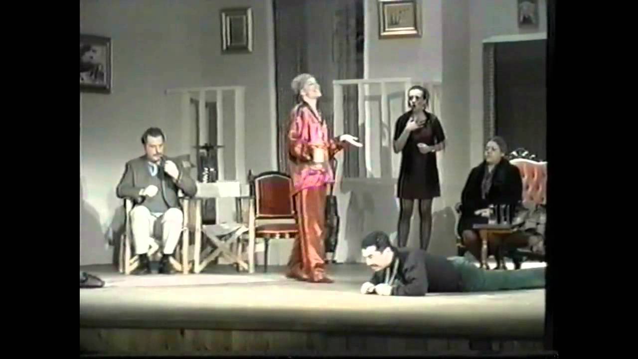 ΠΙΤΕΡ ΣΑΦΕΡ ΜΑΥΡΗ ΚΩΜΩΔΙΑ - YouTube