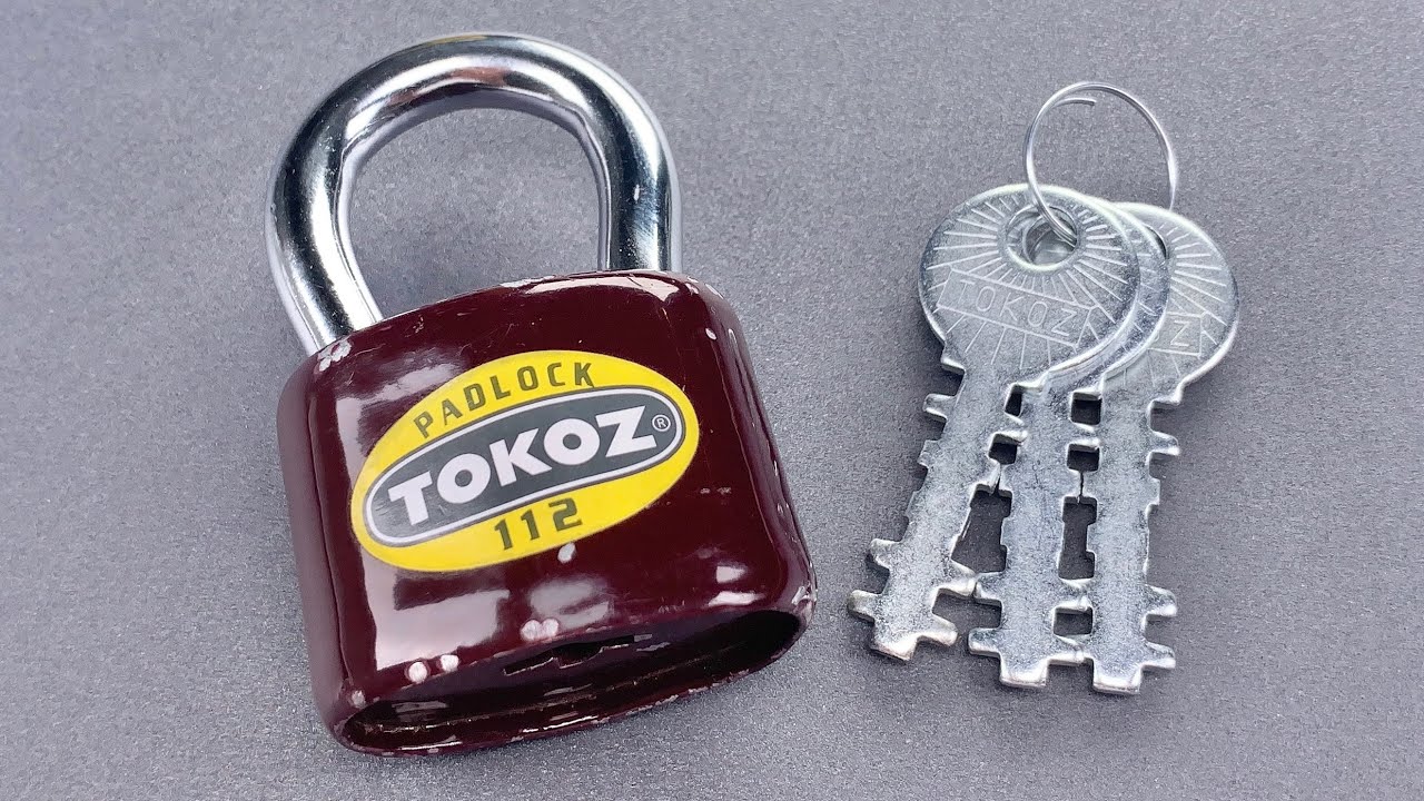 [1182] A 300 Year-Old Design In A Modern Padlock (Tokoz 112/50) - YouTube