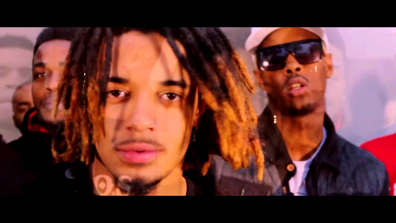 Deejay Telio - Familia (Video Oficial) ★★★★ - YouTube