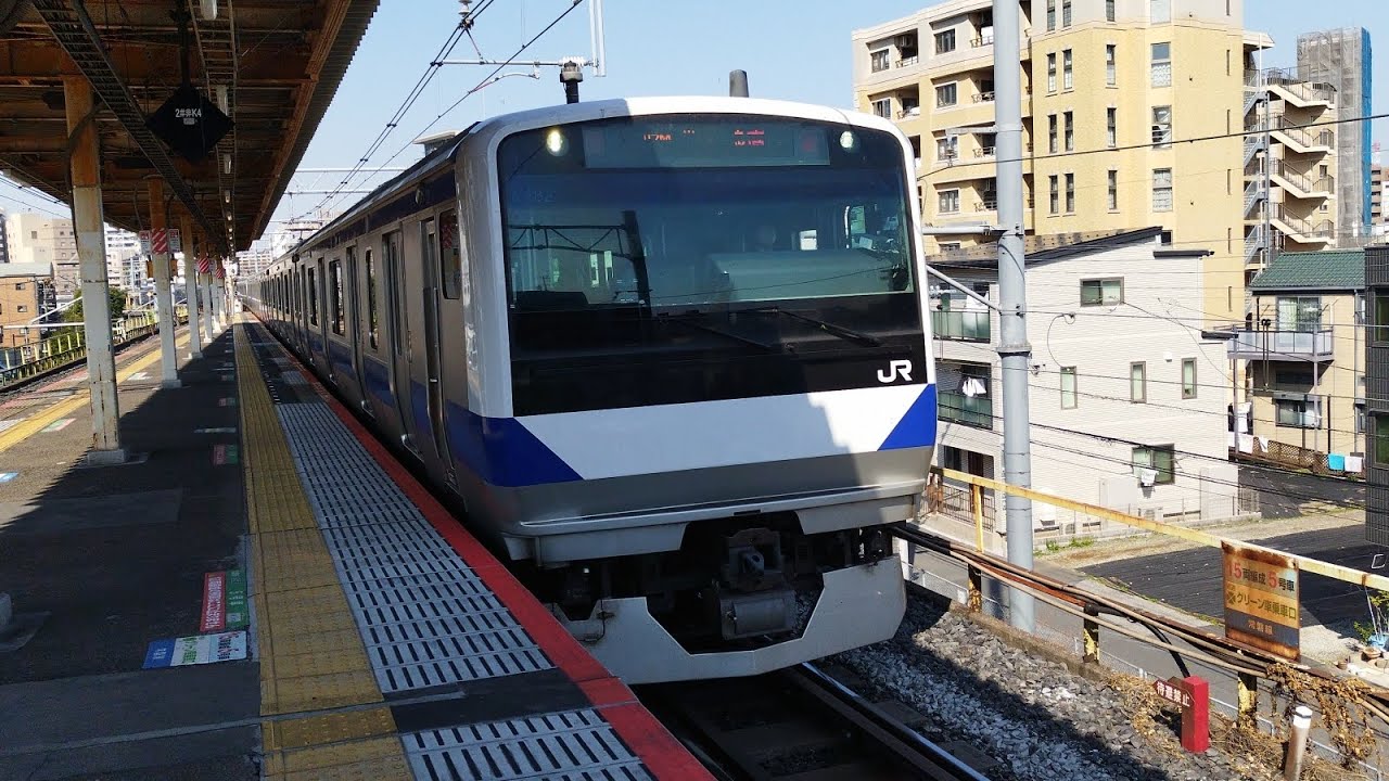 [女性運転士乗務・ジョイント音最高！]E531系 K482編成 K402編成 上野東京ライン常磐線直通快速土浦行が三河島駅2番線に入線するシーン - YouTube