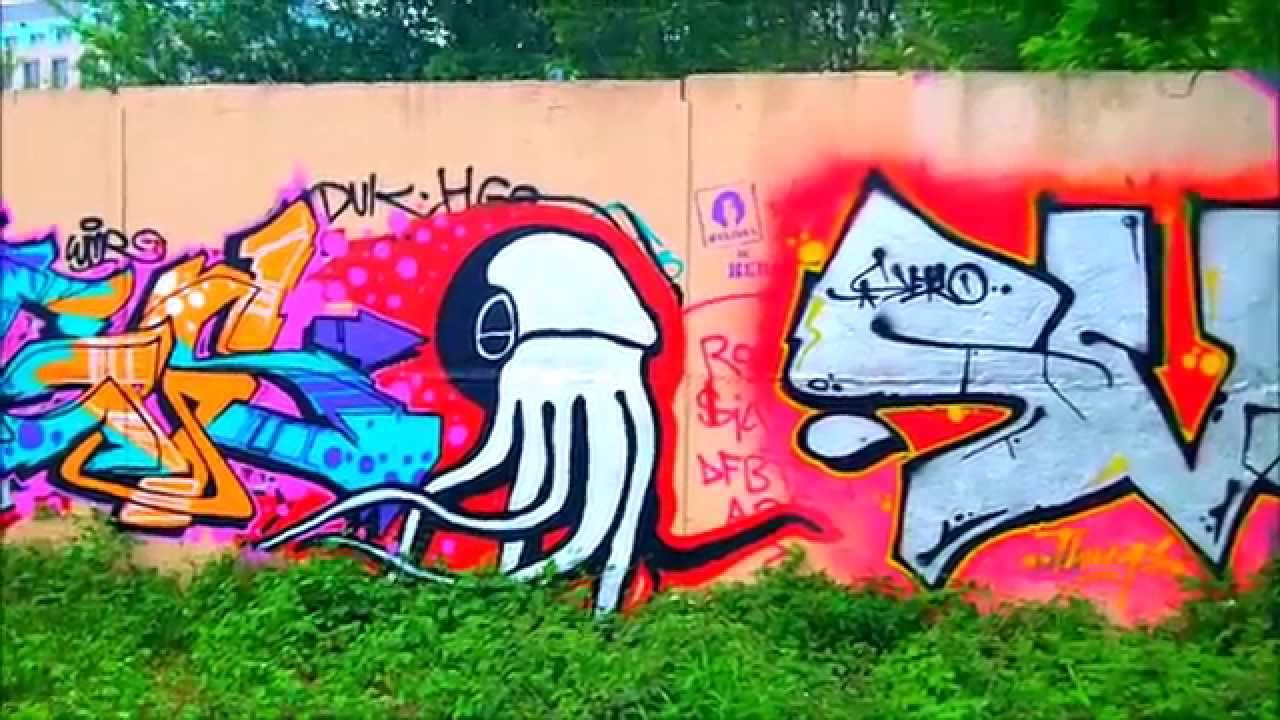 Grafitti Octopus (feat. new Youtube Card) - YouTube