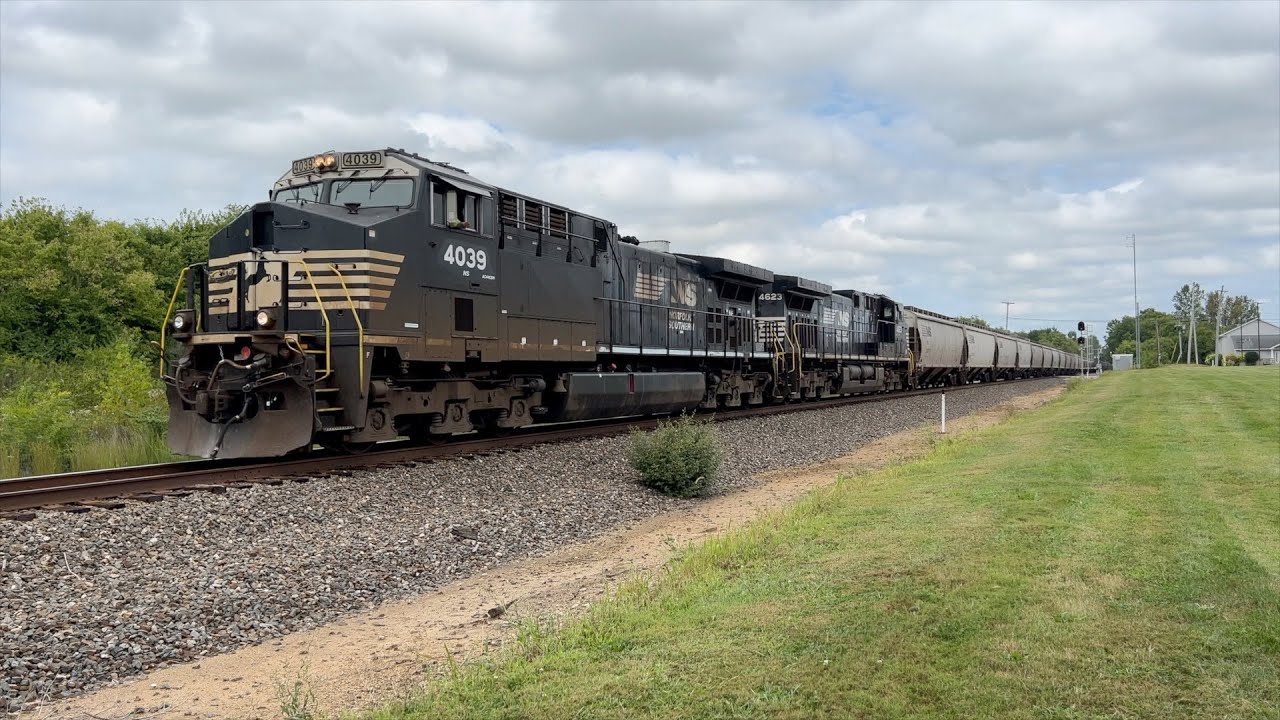 NS Dayton District-NS Grain Train 55K WB and NS 178 EB @ CP 193 W. Enon ...