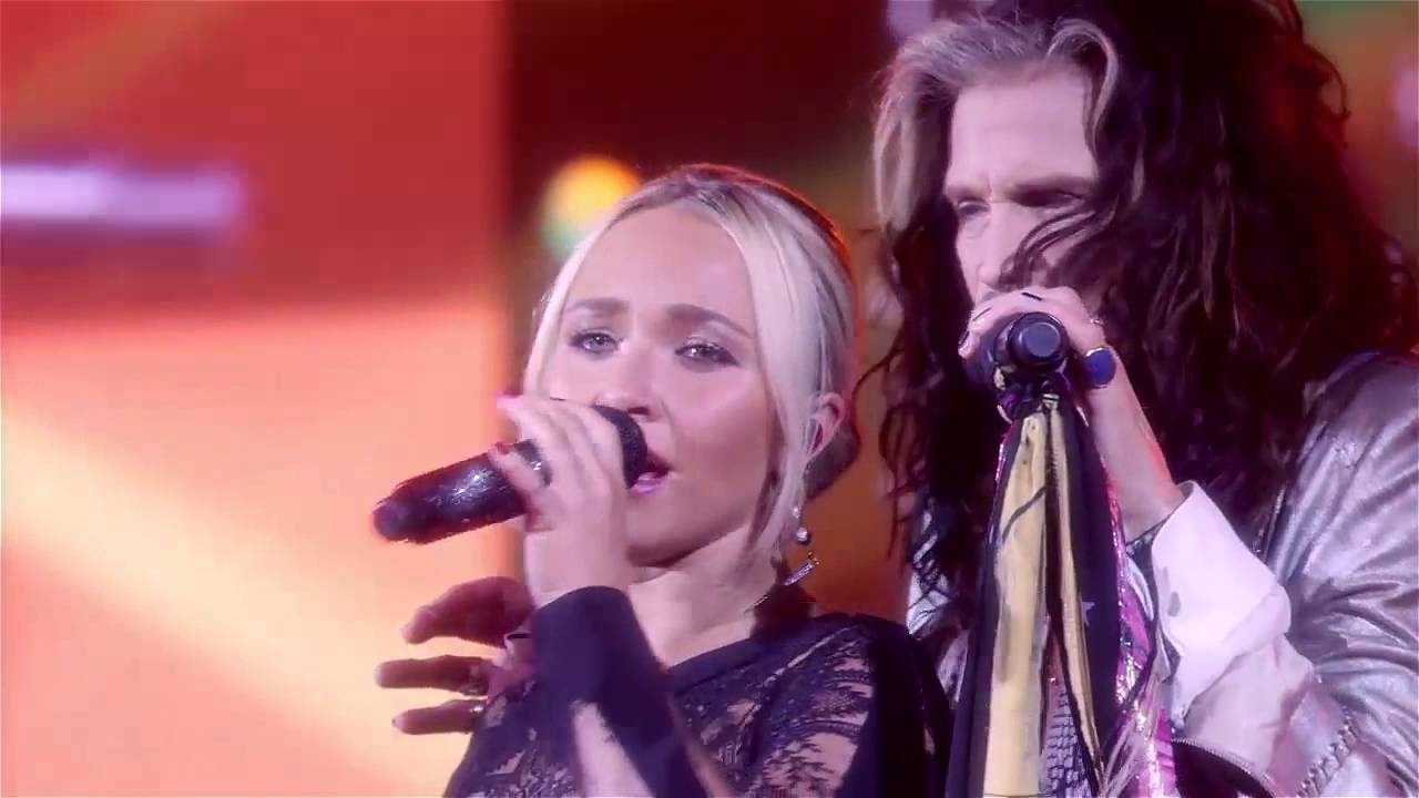 Juliette Barnes ft. Steven Taylor - Crazy (Live Performance) - YouTube