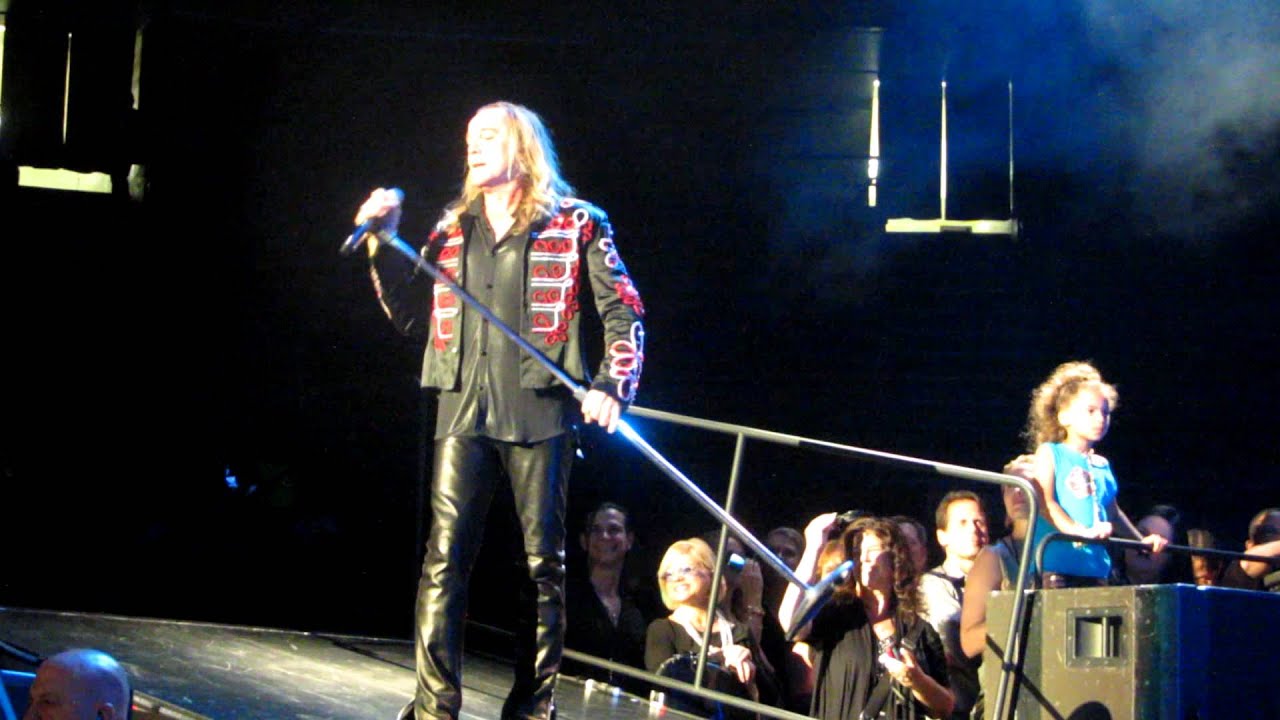 Cheap Trick - Stop this Game - IZOD 7-24-12 - YouTube