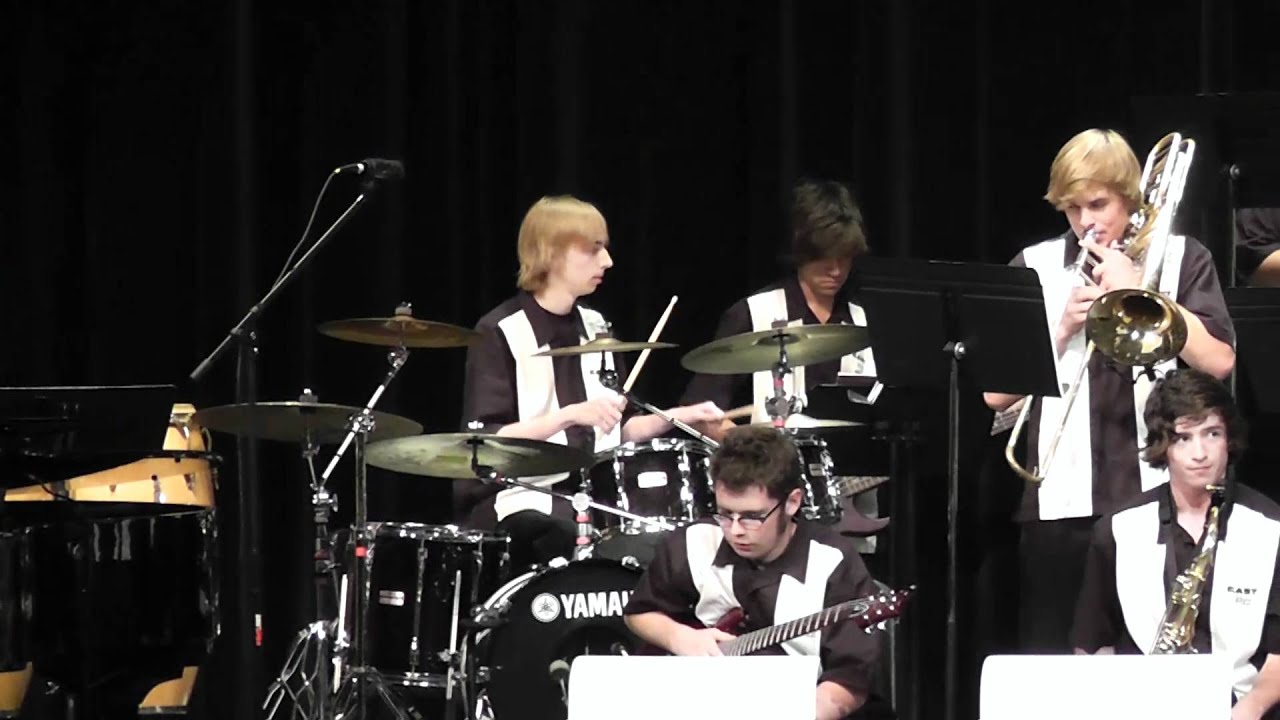 PESH Jazz Band "Hot-Wire!" - YouTube