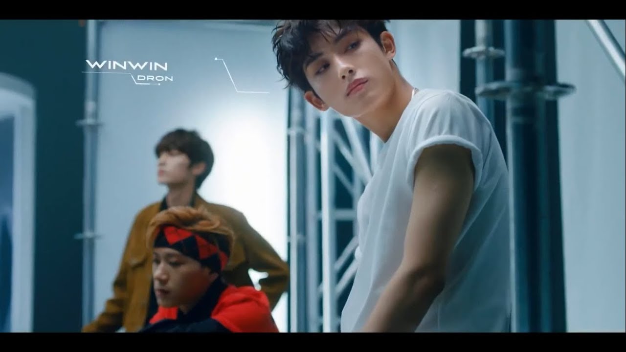 Winwin (WayV) - Ready for Take Off (cut) - YouTube