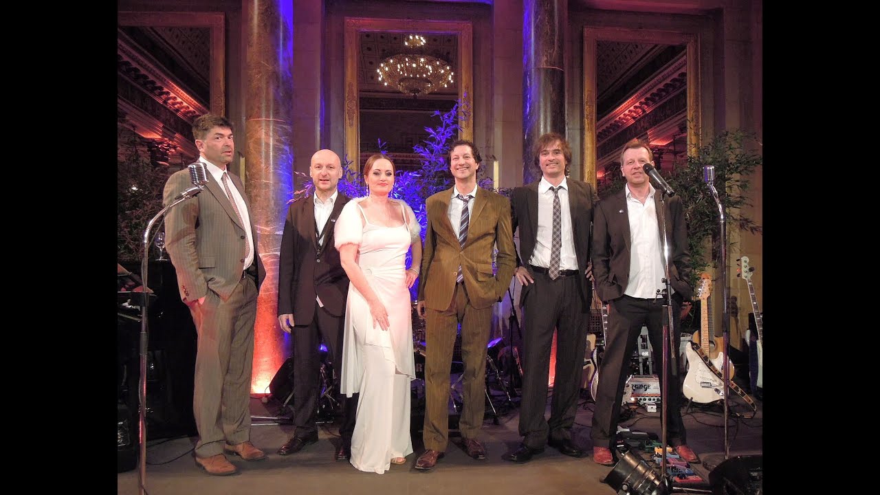 "THE HOLLYWOOD CONNECTION BAND" Ballroom Live-Mix Bühne+Mobil - YouTube