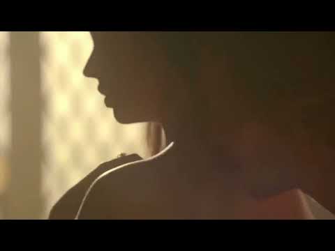 Reign   Mary & Francis Kissing Scene