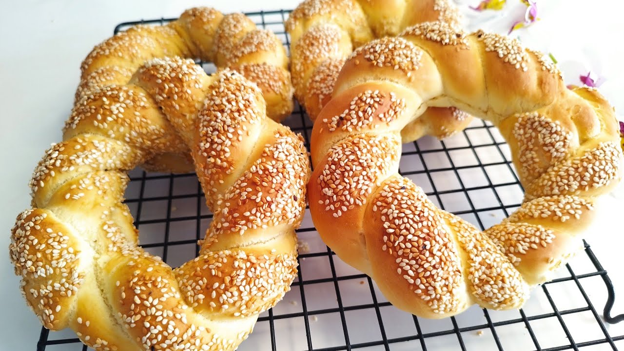 This simit recipe is sold daily in 1000 pieces in a famous patisserie 😳 ...