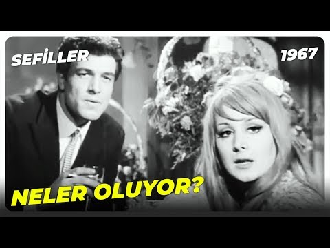 Sefiller - Komiser Hilmi, Bekir Özmeni Buluyor! | Kartal Tibet Filiz Akın | Yeşilçam Filmi