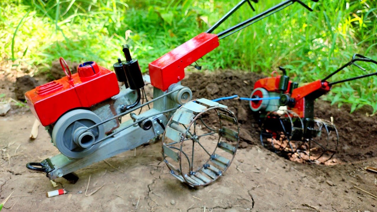 Menyelamatkan Traktor Sawah Jumbo Terbaru Yang Masuk Kedalam Lubang ...