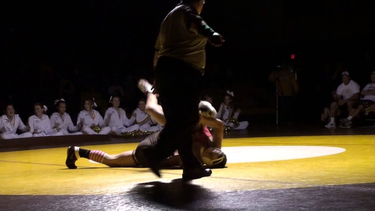 WRESTLING: Leonel Mendez vs. Jeremiah Bailey - YouTube
