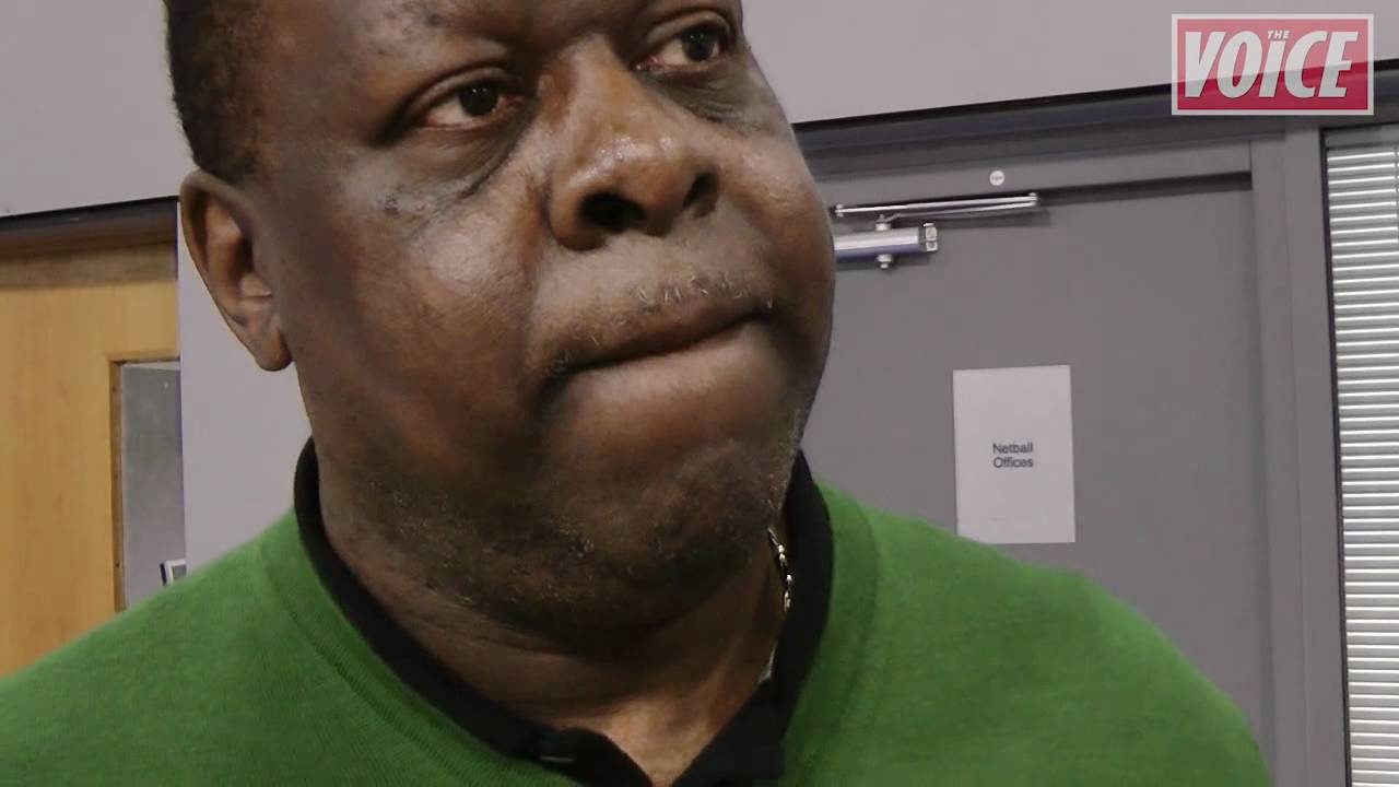 Mike McFarlane talks exclusively to the Voice of Sport - YouTube