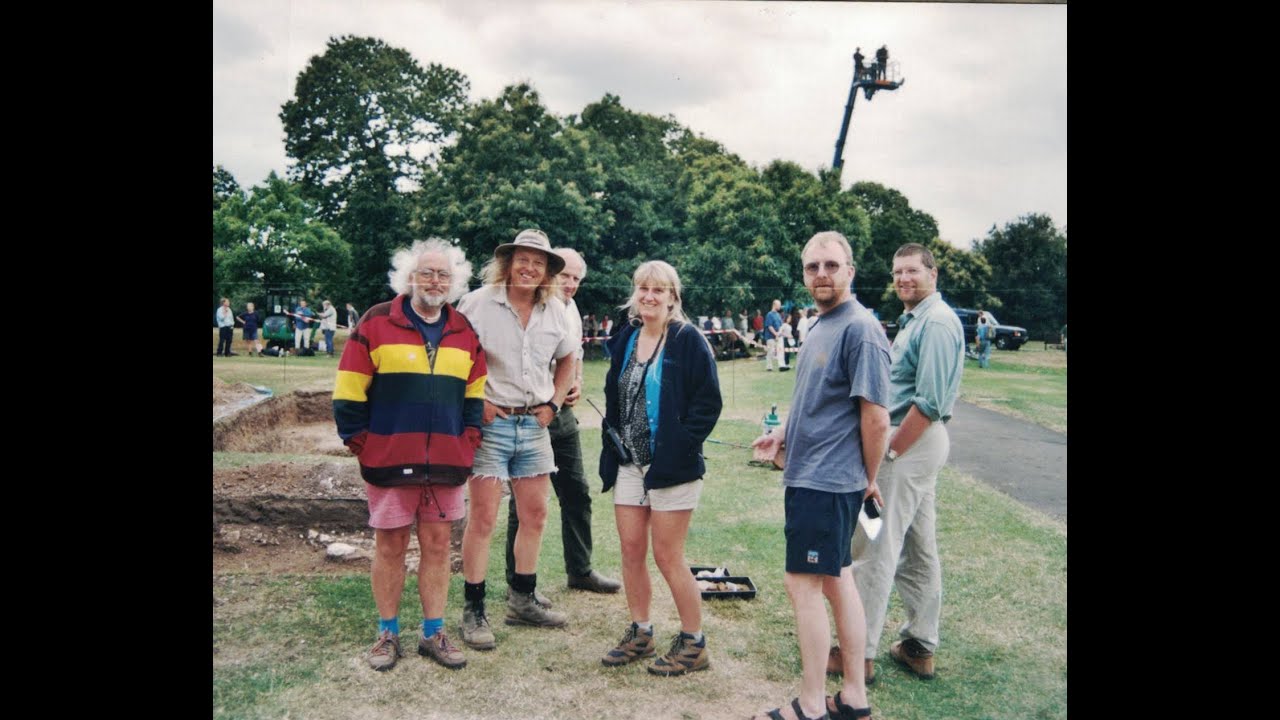 Time Team - Version 2 Behind the Scenes: Photographic Archive - YouTube