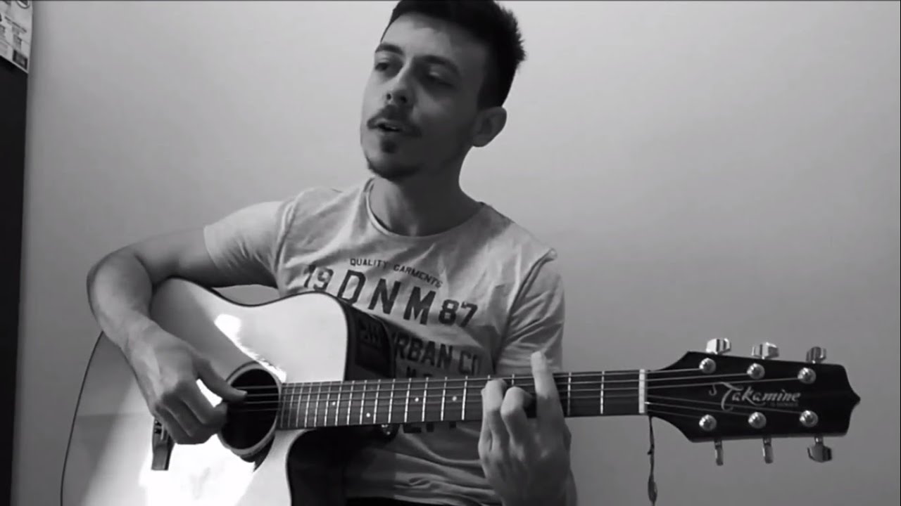 Seninle bir dakika gitar Ozan Tunç - YouTube