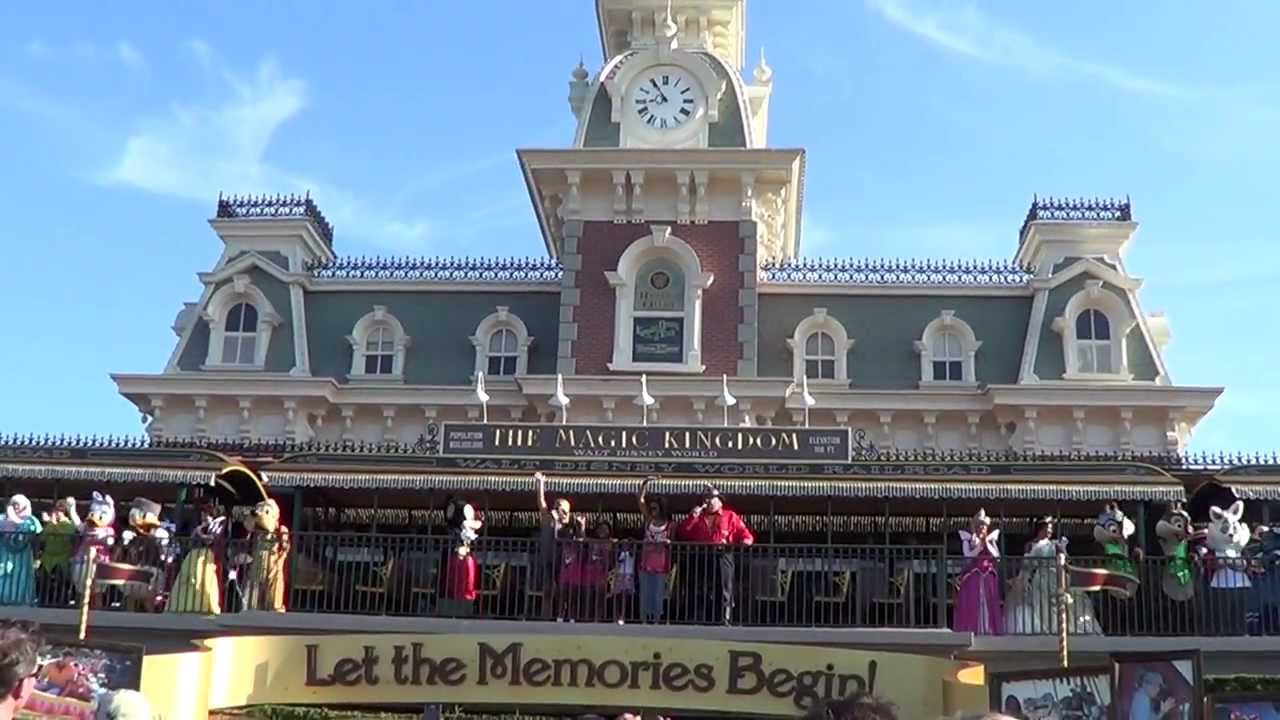 Magic Kingdom Welcome Show - August 2012 - YouTube