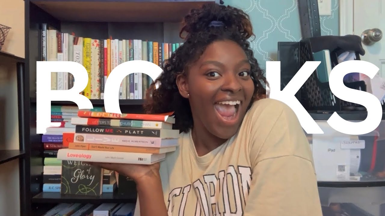 ALL THINGS BOOKS 📚 || my Christian book recommendations, bookshelf tour ...