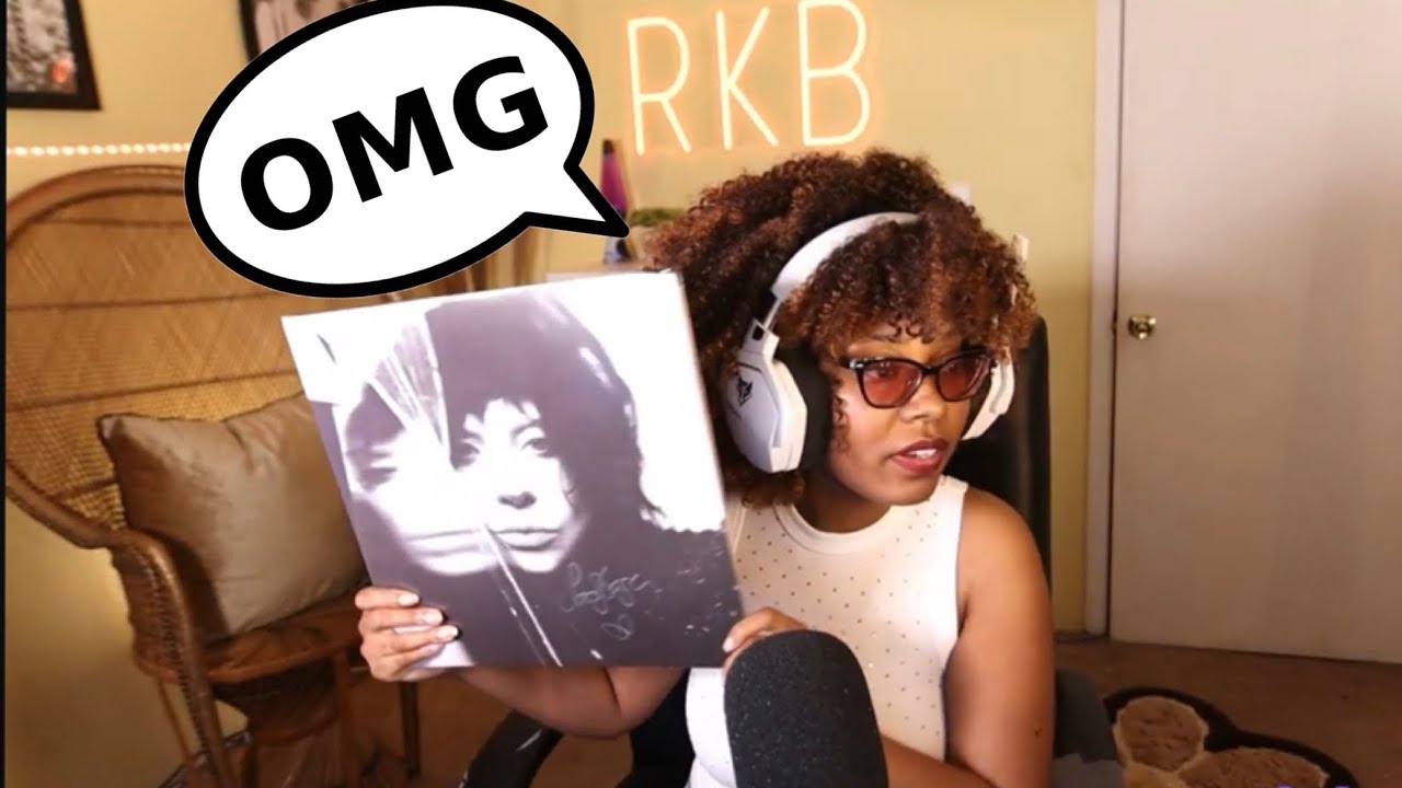 Lady Gaga gifts Ms. RKB MAYHEM Vinyl - YouTube
