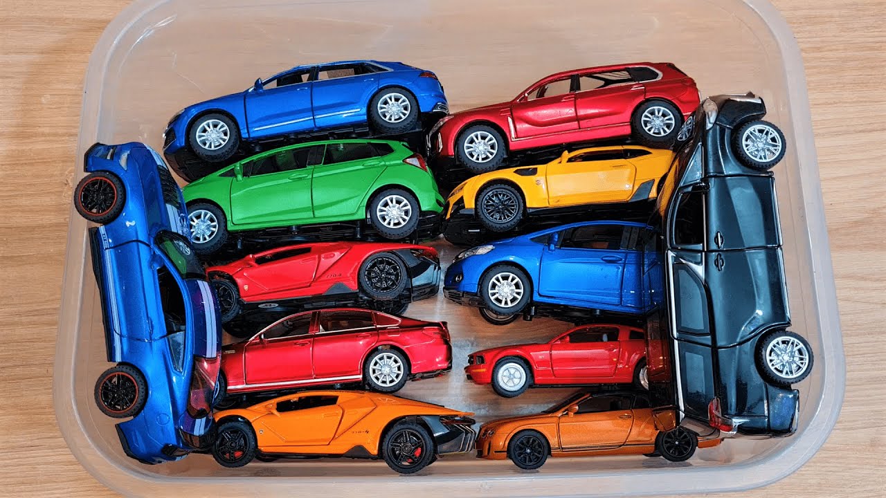 12 Unit Diecast Model Cars Inside the Box - YouTube