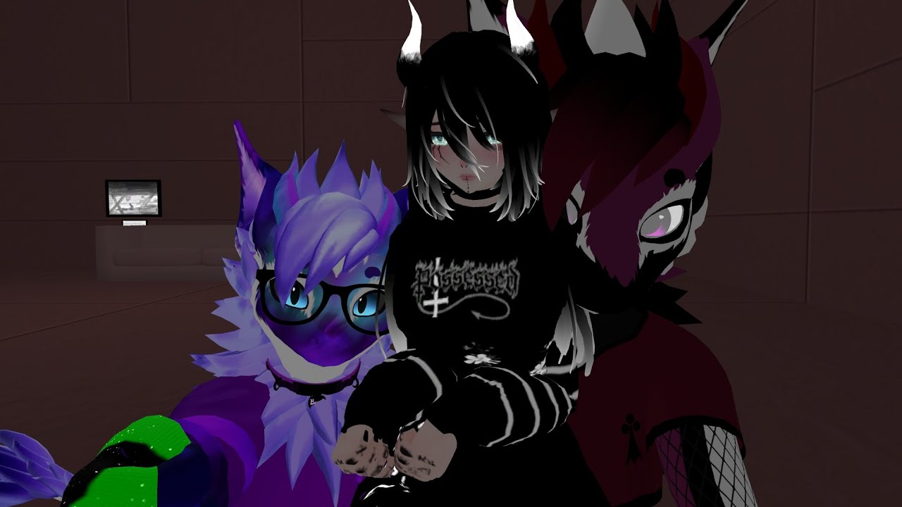 playing some more vrchat with many of my friends - YouTube