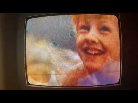 Opening to Winnie the Pooh Seasons of Giving 1999 VHS (2001 Reprint)