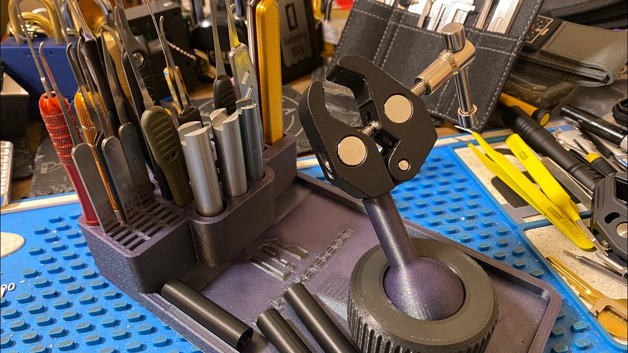 Review: LockPickers Bench Vise: It Holds Locks AND Picks! - YouTube