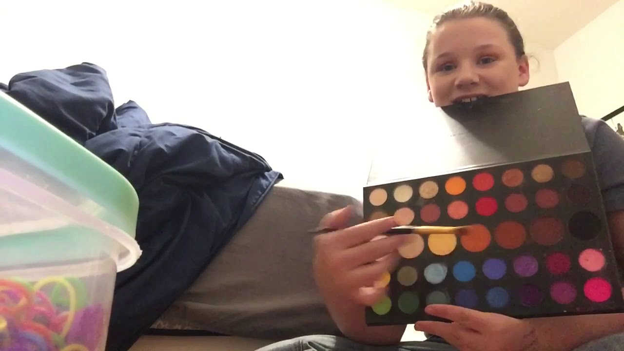 Makeup tutorial(face reveal) - YouTube