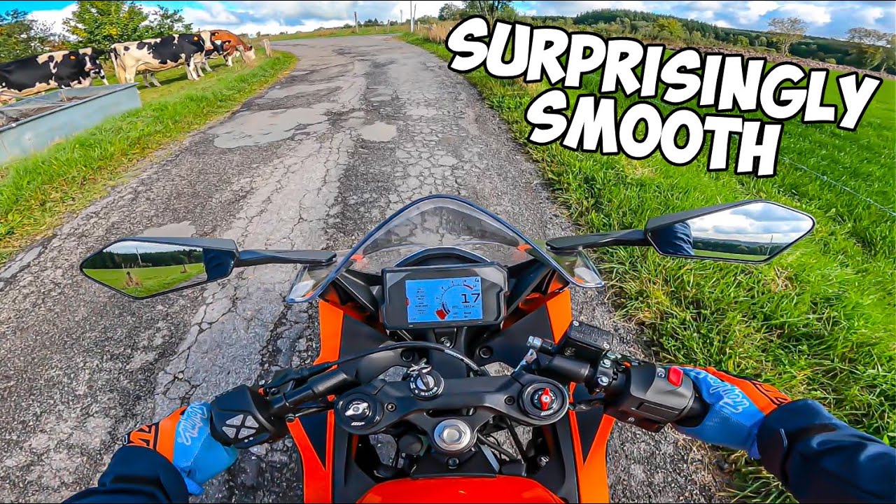 RIDING a New KTM 390 RC : Surprisingly Fun & Smooth! - YouTube