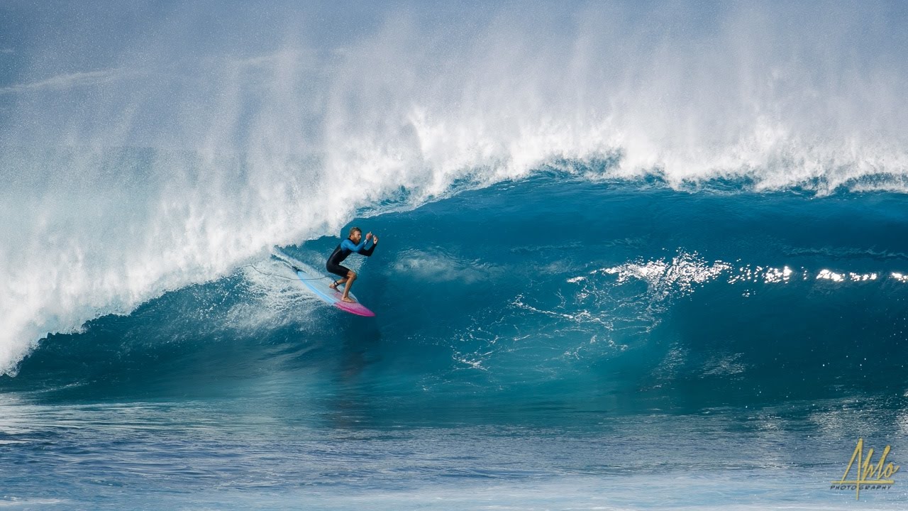 Banzai PIpeline Big Surf Drone Action! - YouTube