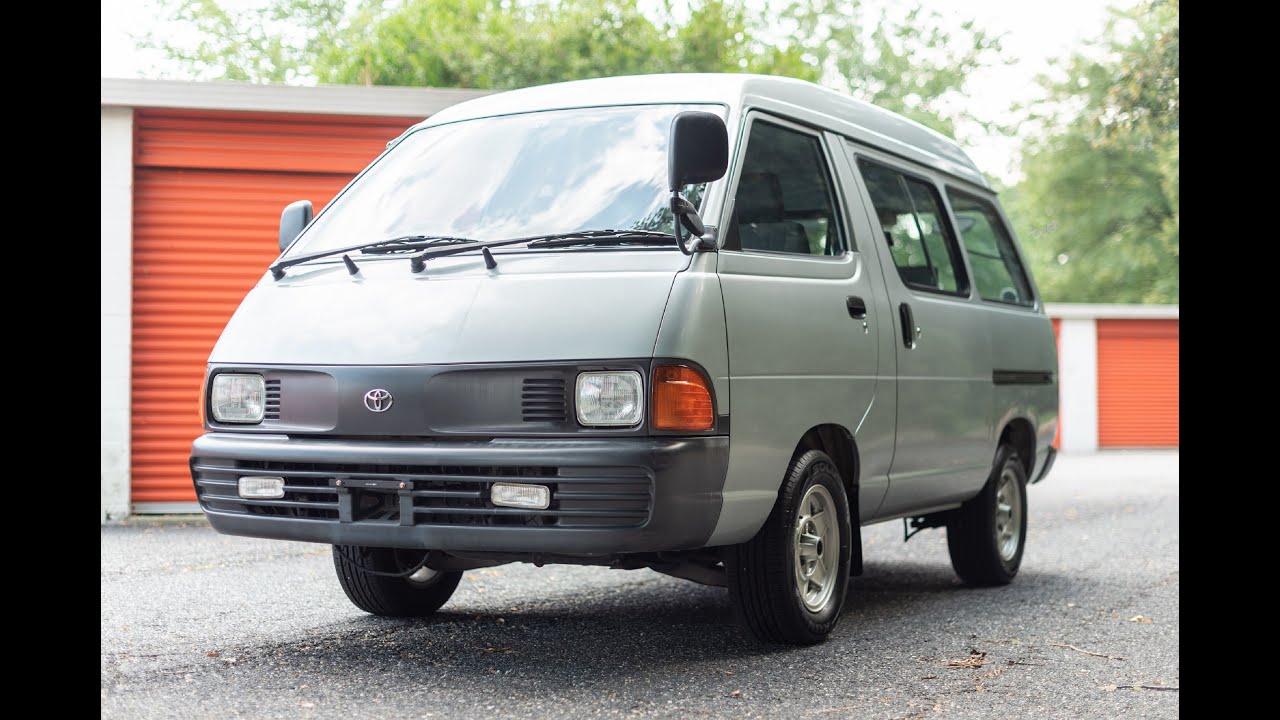 JDM Toyota Liteace Professional Shoot - YouTube