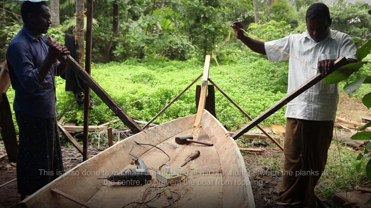 Boat Making traditions of the Pattanam region - YouTube