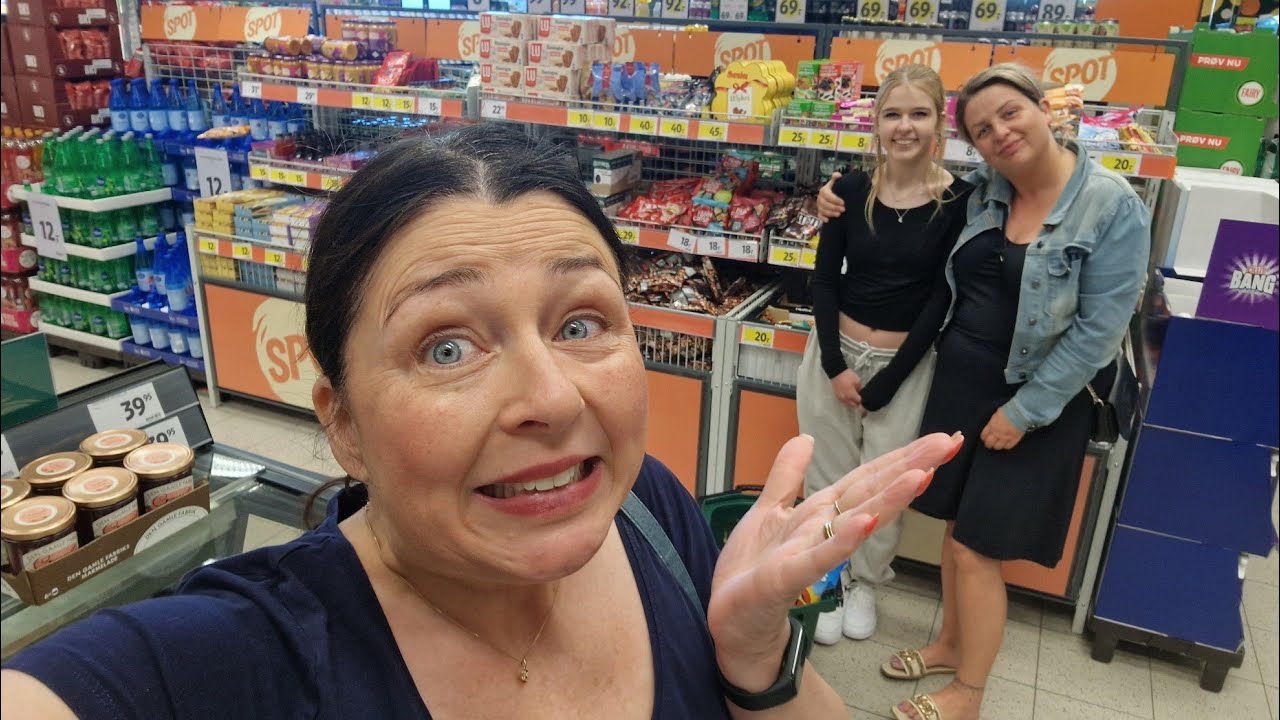 NEGLESVAMP😱EN BOLLE DER HOPPER🤣KØRER UD TIL MICHELLE🛍🥰 - YouTube